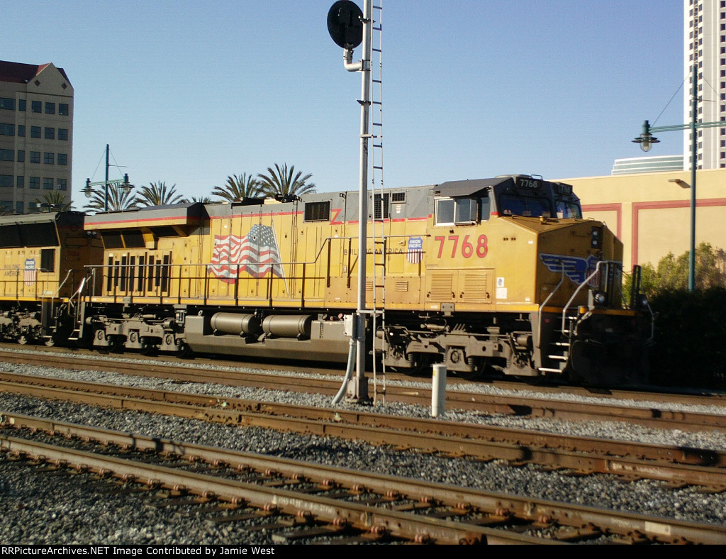 UP 7768 on the KOAMN